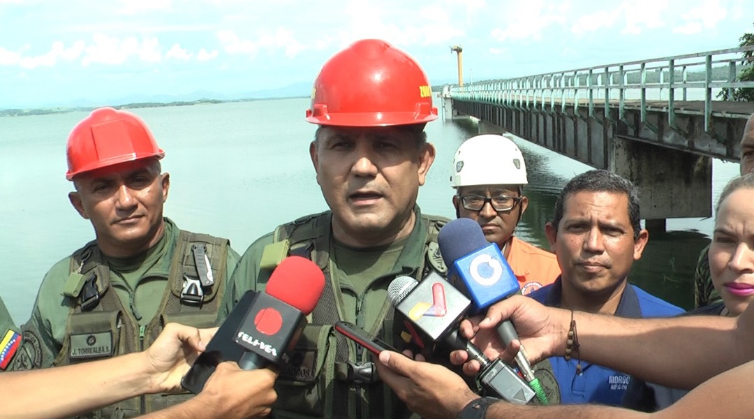 Autoridades desmienten rumores sobre colapso de represa de El Pao en ...