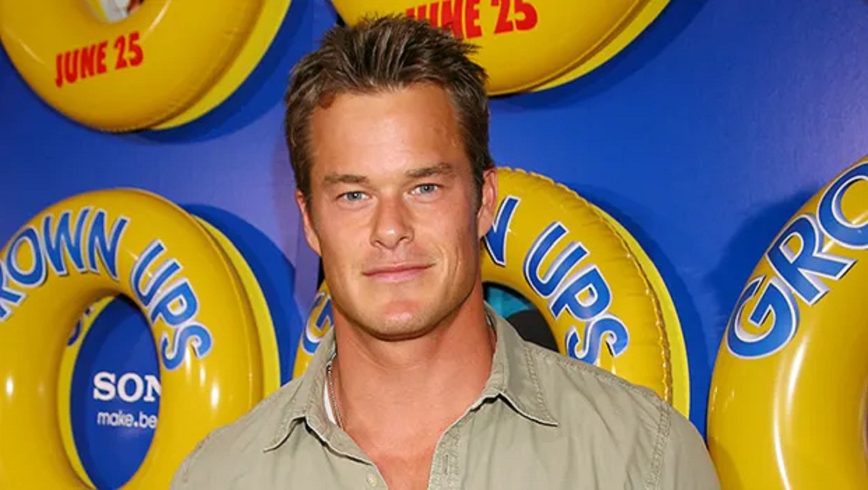 Murió el actor Alec Musser a los 50 años