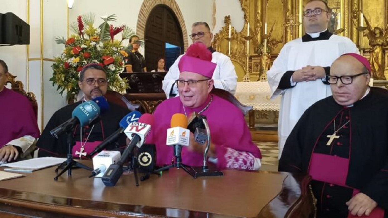 Monseñor Raúl Biord tomó posesión como nuevo arzobispo de Caracas